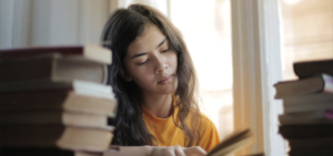 Så skriver du en bokrecension – mall och tips | Allakando